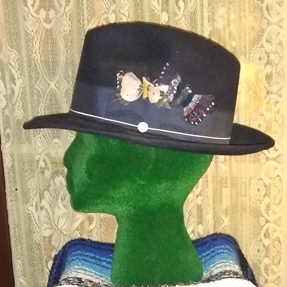 Capas | Accessories | Capas Untouchable Design 0 Wool Hat | Poshmark